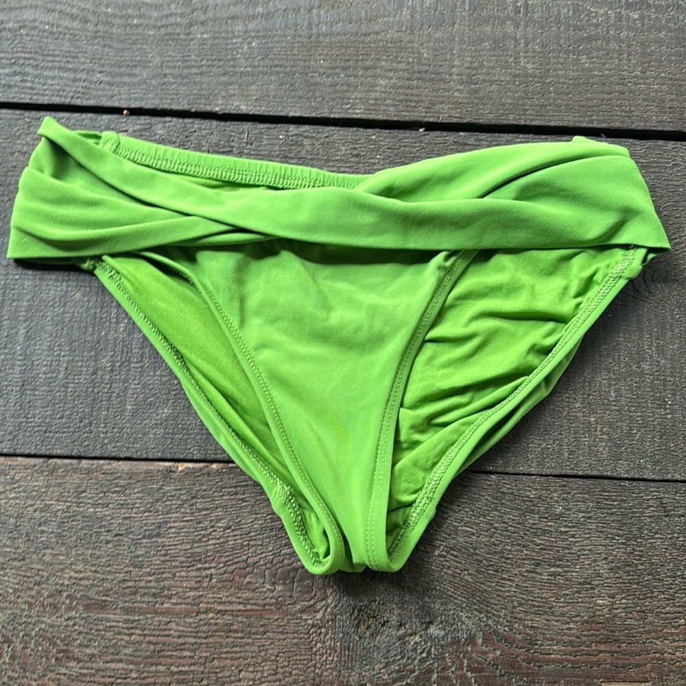 Robin Piccone Green Swim Bikini Bottoms Size Medium - Gem